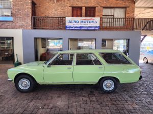 Showroom | Alro Motors